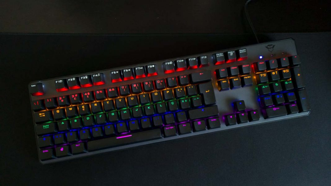 Teclado Mecânico Trust GXT 865 Asta Gaming - Análise