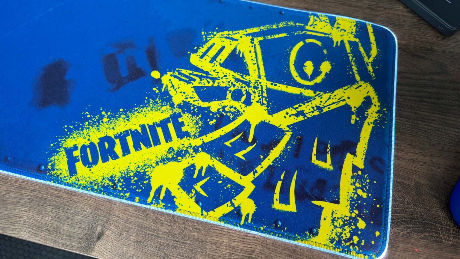 Razer Goliathus Extended Chroma – Fortnite Edition - Análise